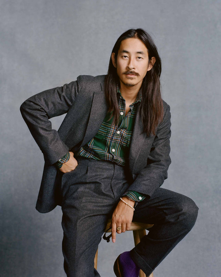 A Suit for the Season: Derek Guy on Drake's Flannel Tailoring – Drakes